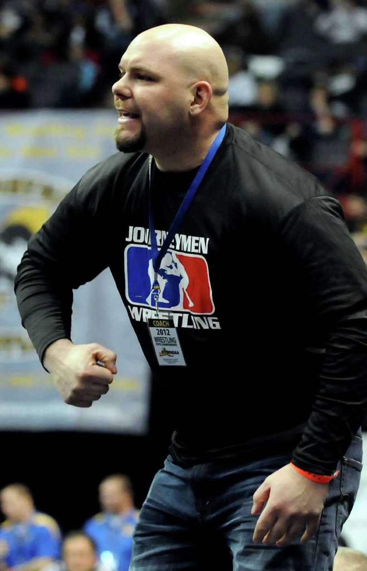 A dozen reach semifinals