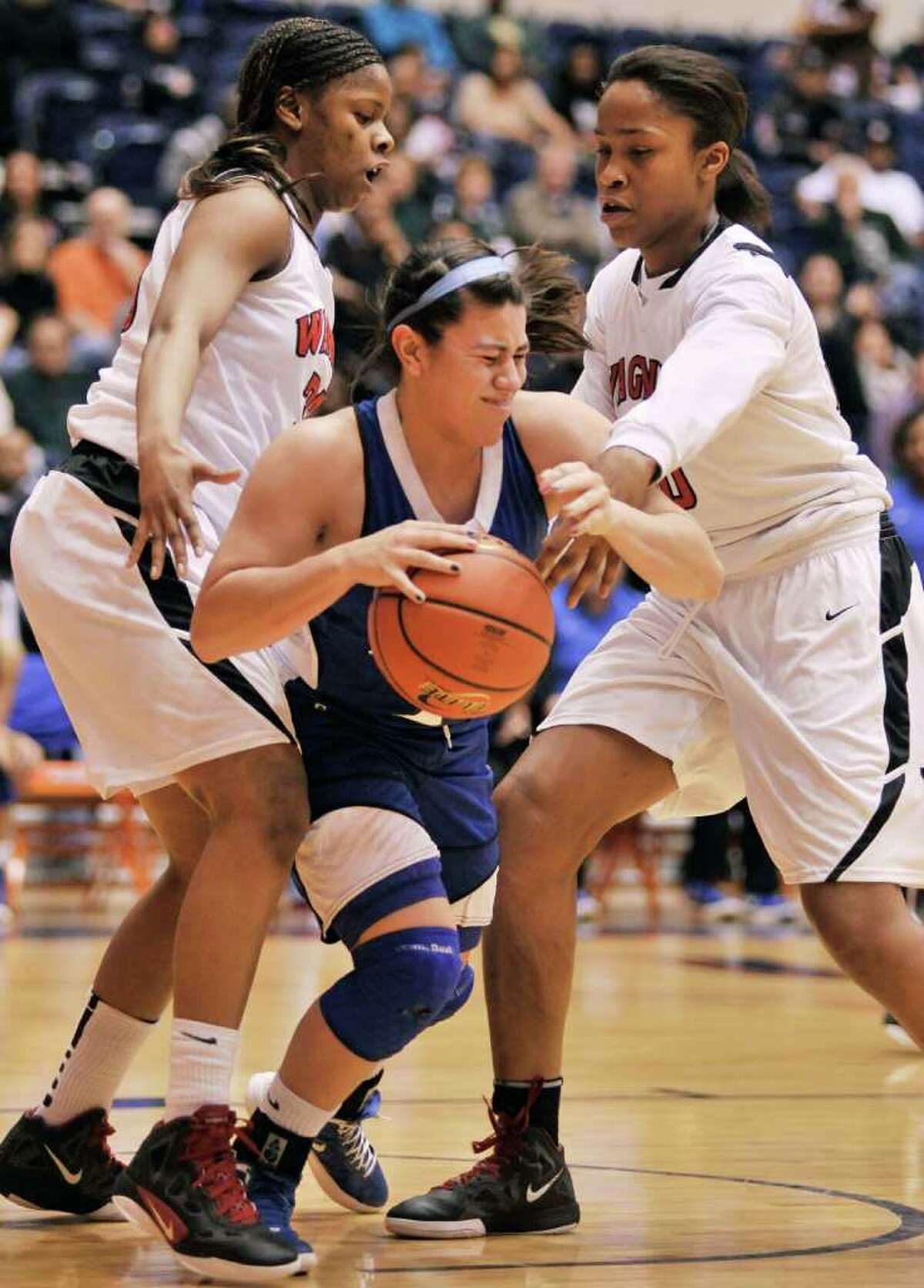 Wagner girls vs. Del Rio