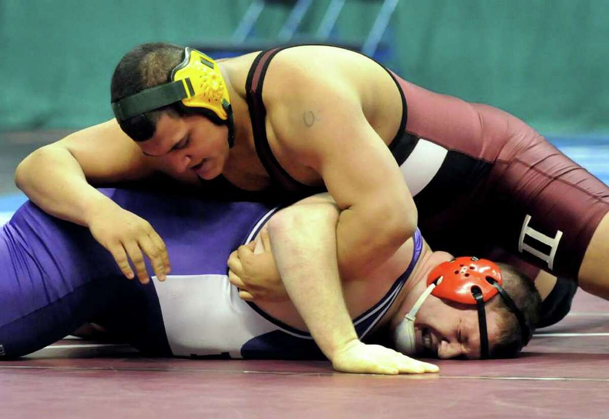 Six local wrestlers reach state final (with photos, videos)