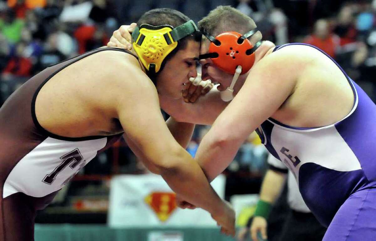 Six local wrestlers reach state final (with photos, videos)
