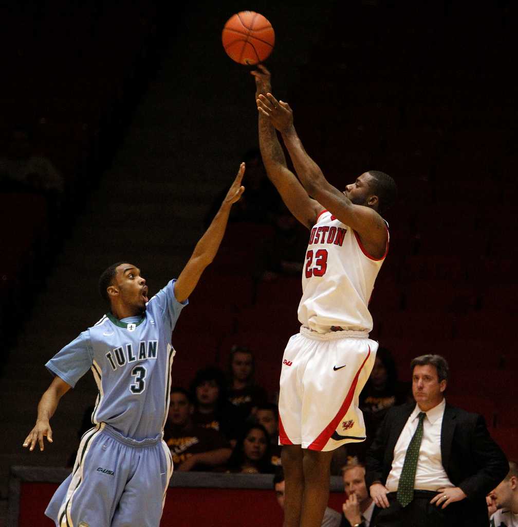 UH junior guard Simmons declares for NBA draft