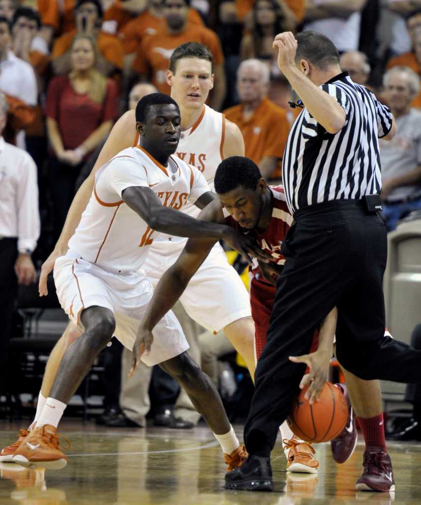 UT rallies past Oklahoma in season-saving win