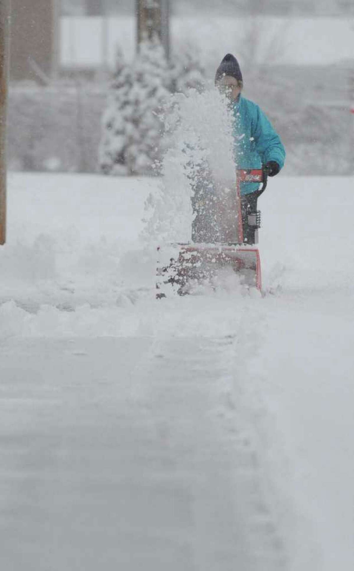Fleeting embrace of snowy weather