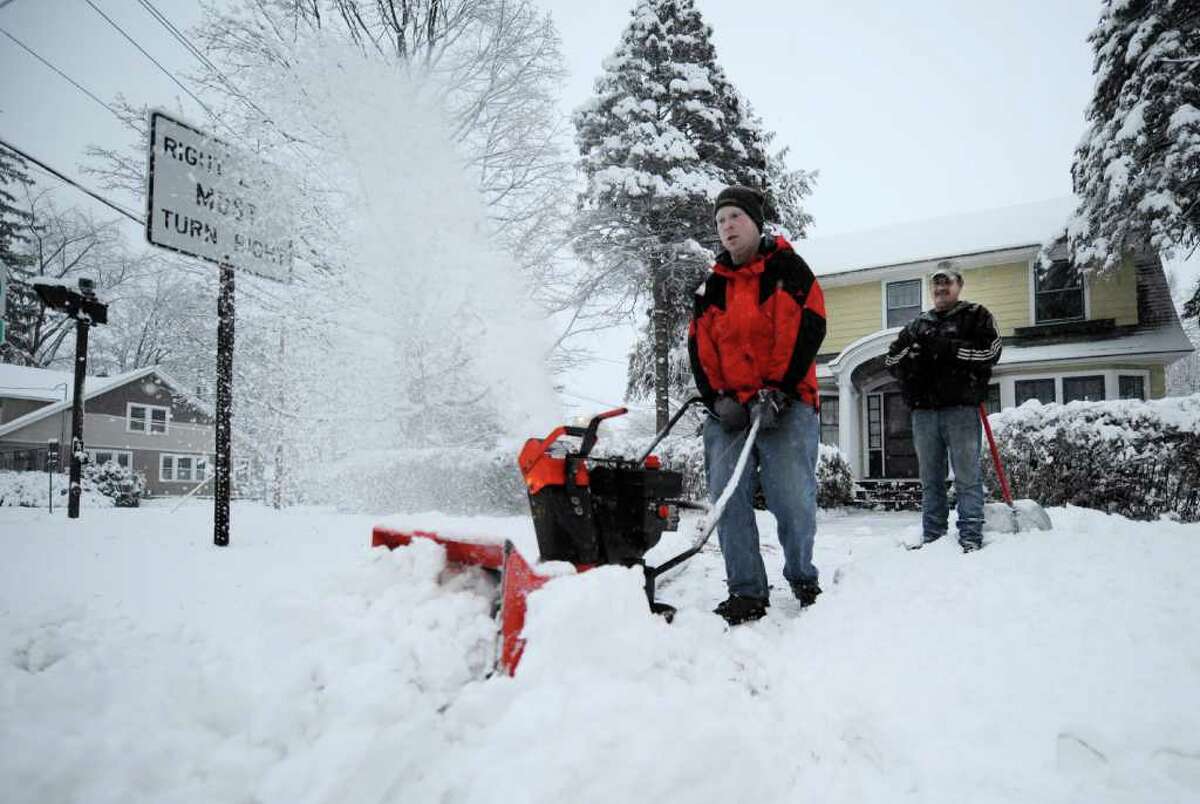 Fleeting embrace of snowy weather