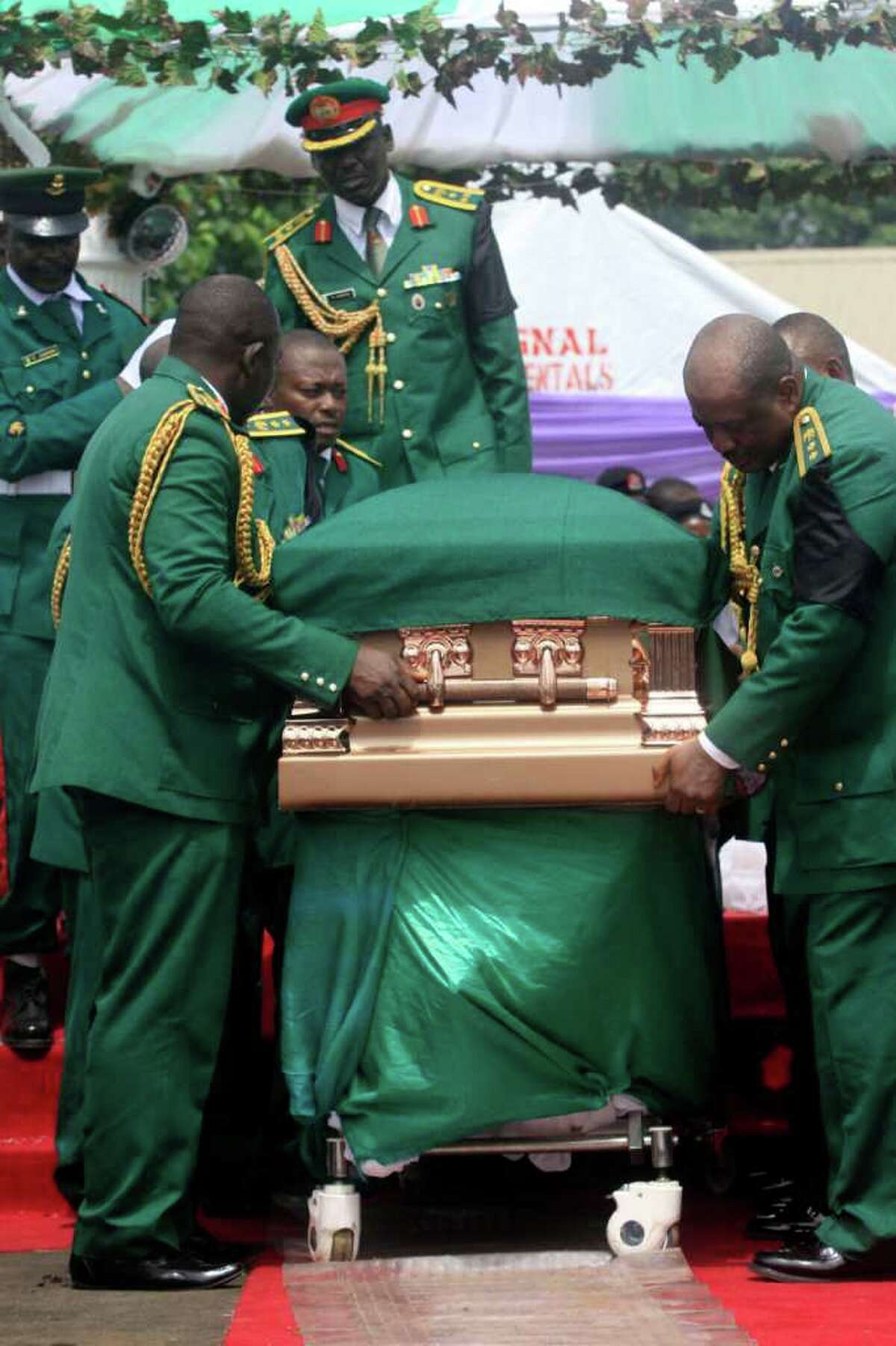 News of the world in photos: New storms pound South