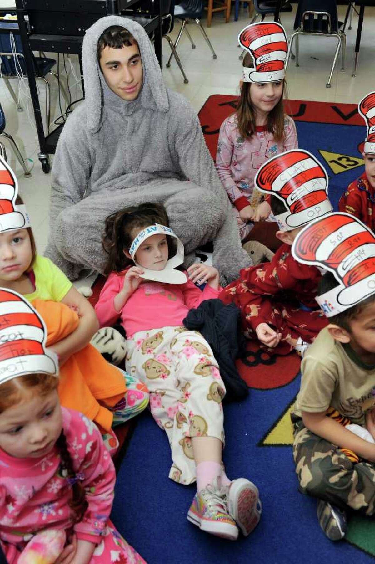 New Fairfield students celebrate Seuss