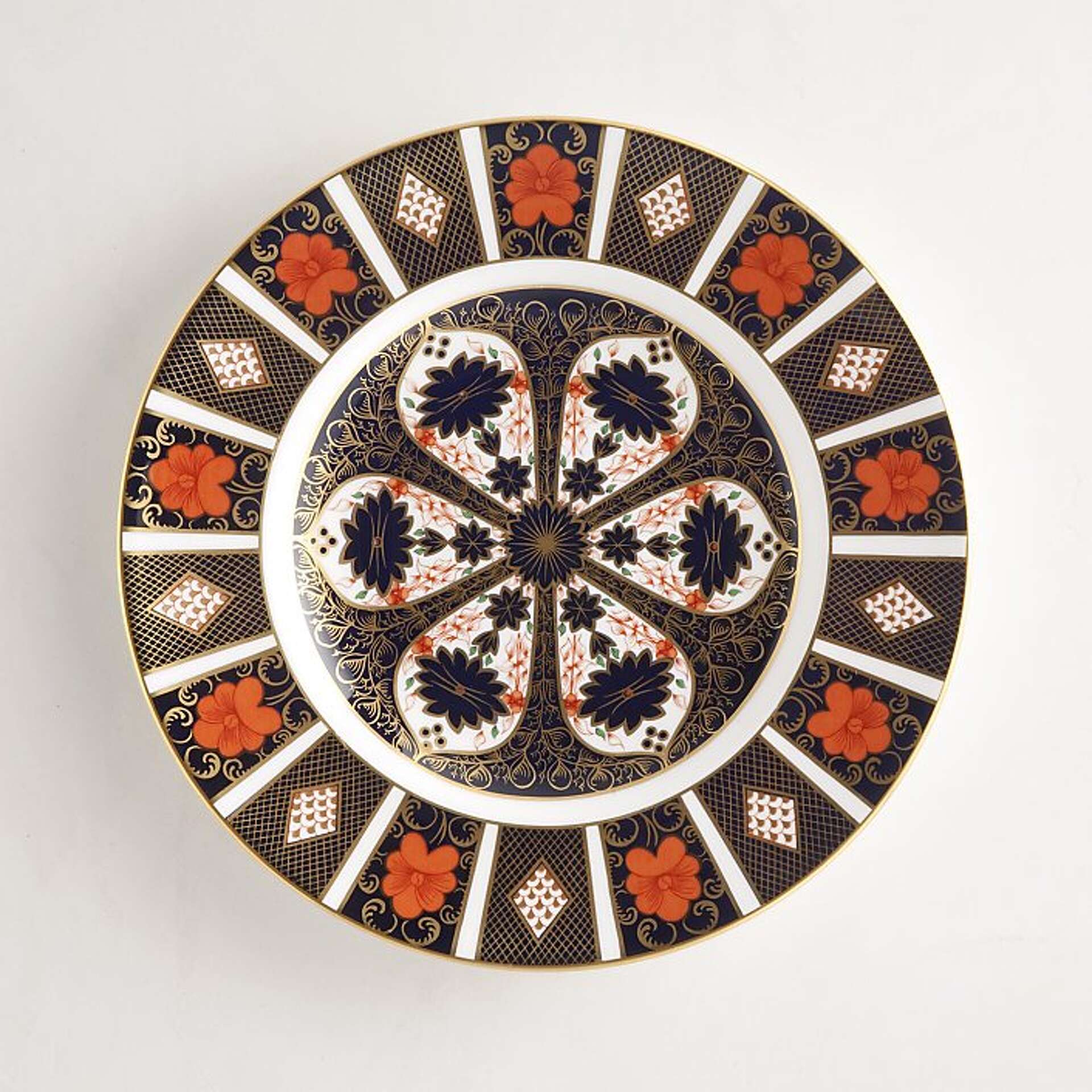 'Dish: 813 Colorful, Wonderful Dinner Plates'