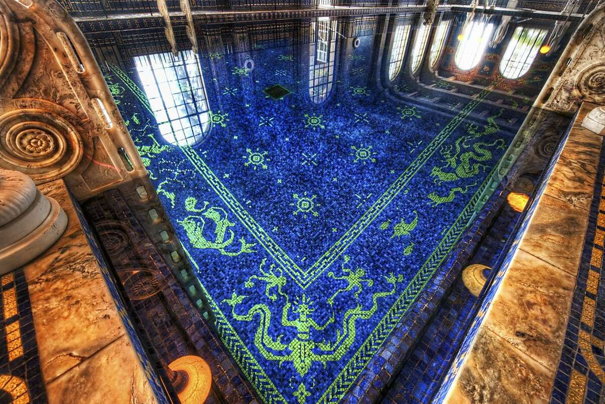 A tour of Hearst Castle