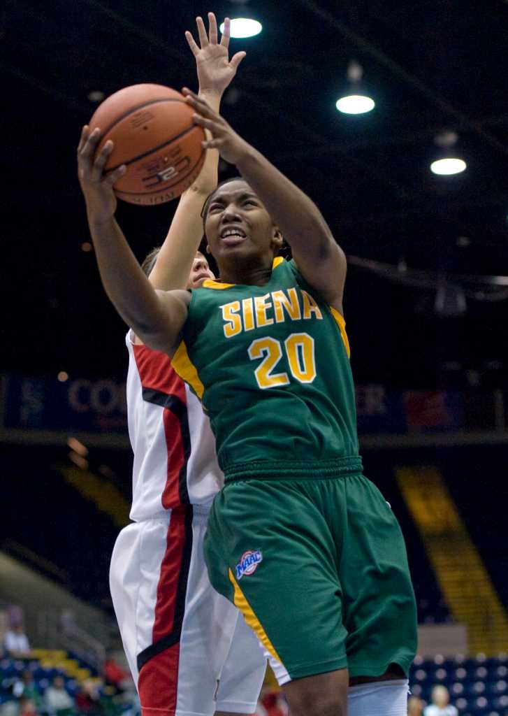Second half sinks Siena women