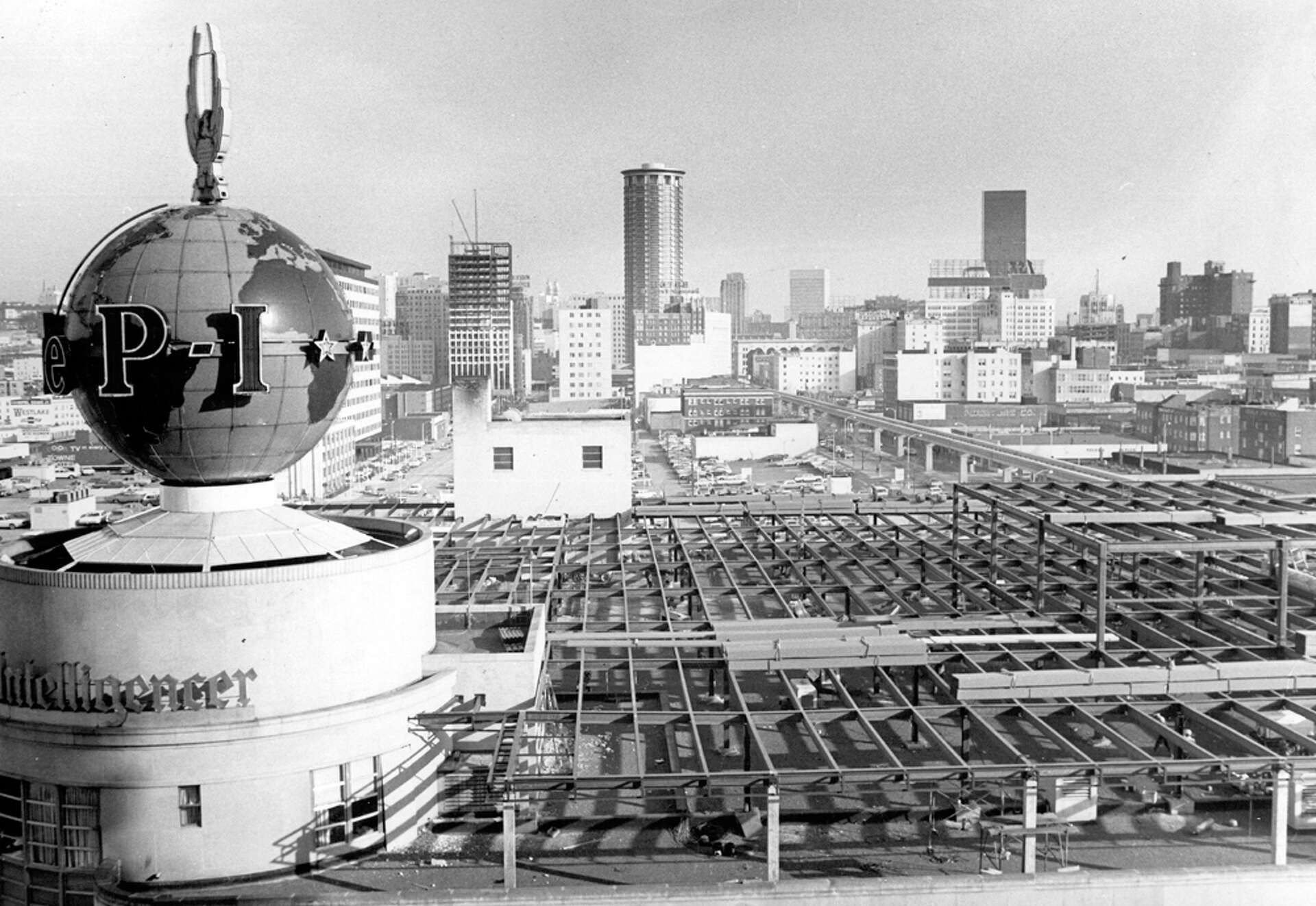 A Seattle landmark: What's up with the P-I globe?