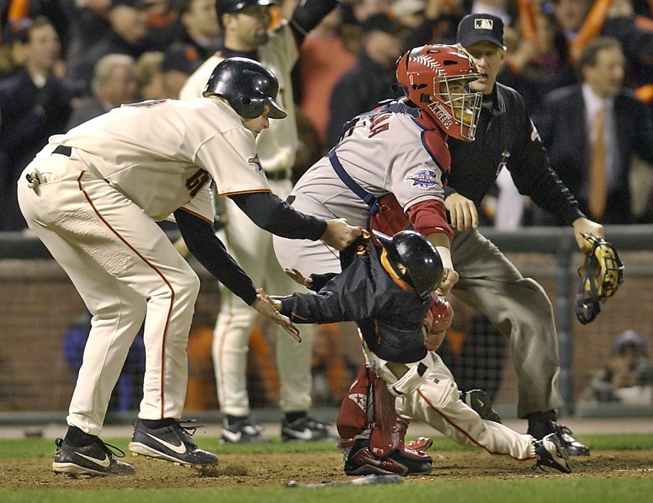 Giants to honor 2002 World Series team July 1