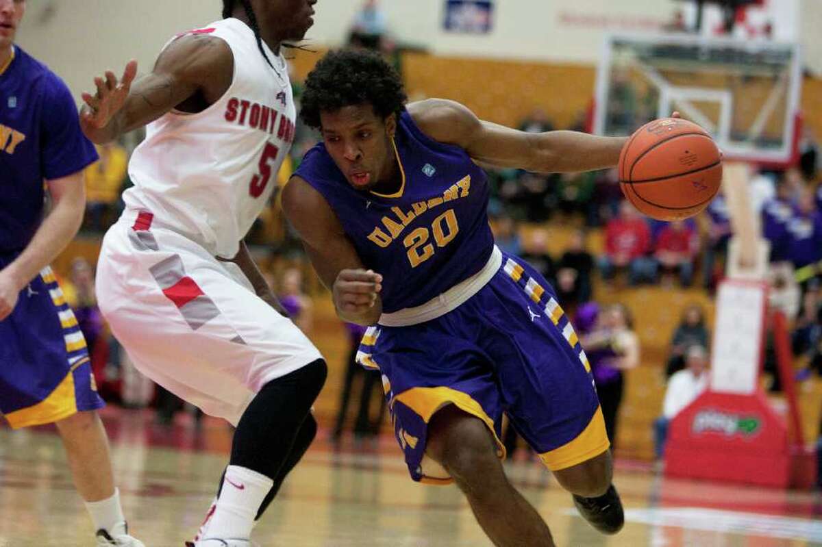 UAlbany men lose after tip-in at the buzzer