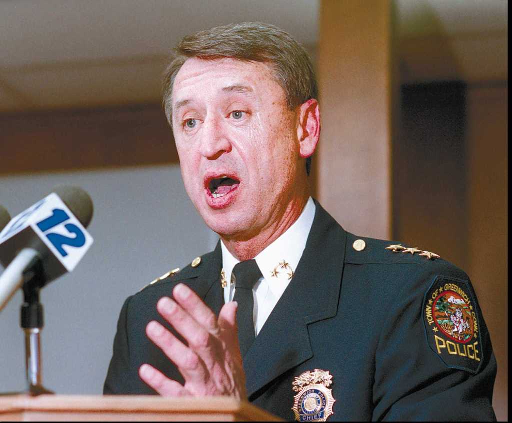 Former Greenwich police chief Peter Robbins dies