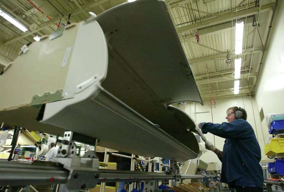 Overhead bins get bigger to fit more carry-on bags