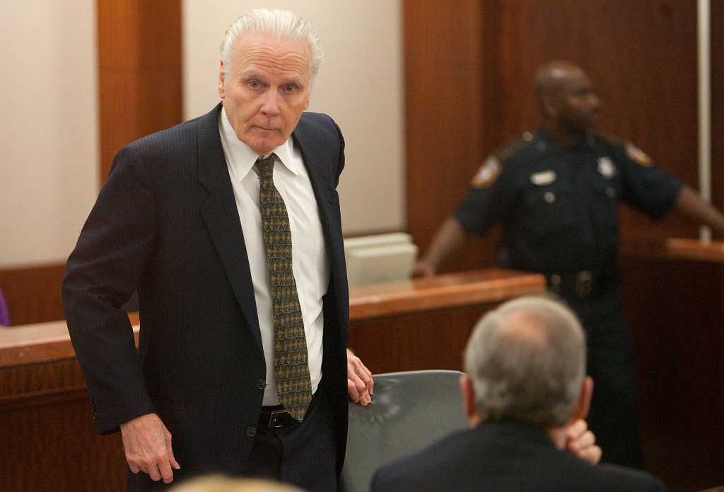 Cop killer again sentenced to death