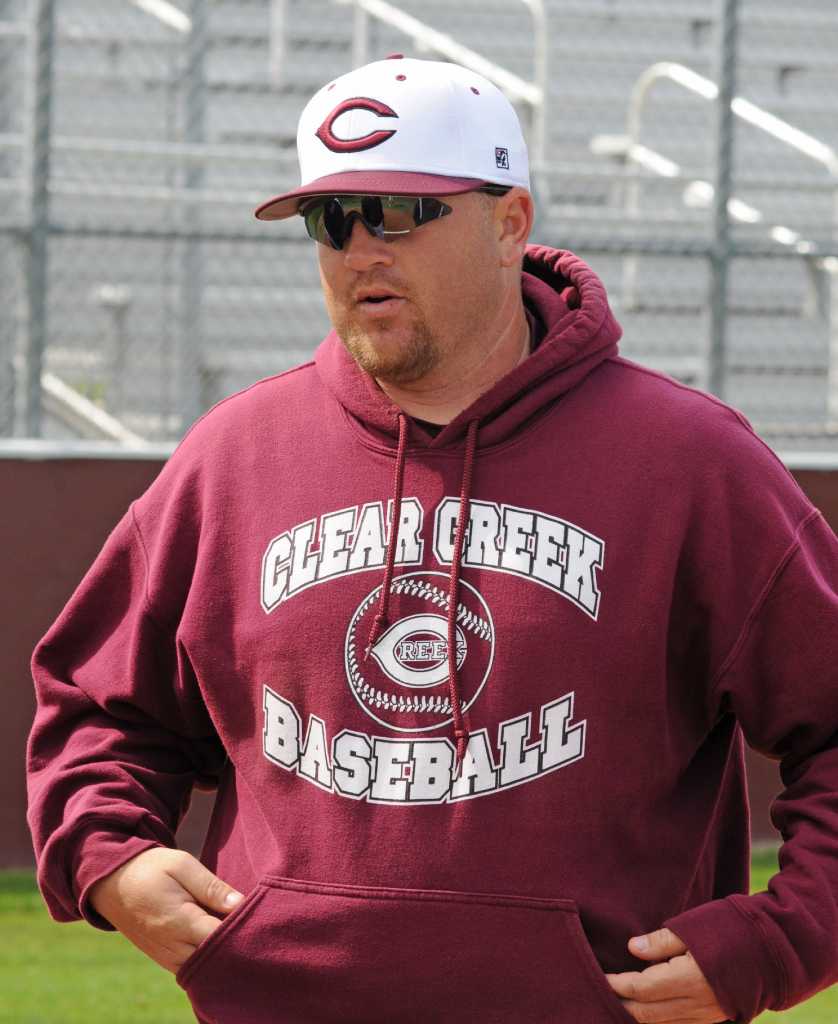 Baseball: Freshman duo fitting in for Clear Creek