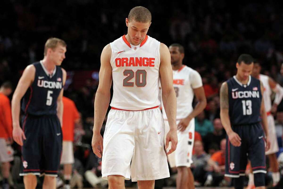 Syracuse beats UConn in Big East quarterfinals