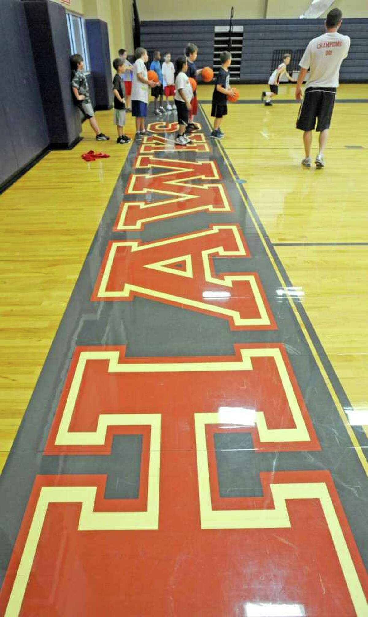 Youth basketball programs can lead to success at high school level