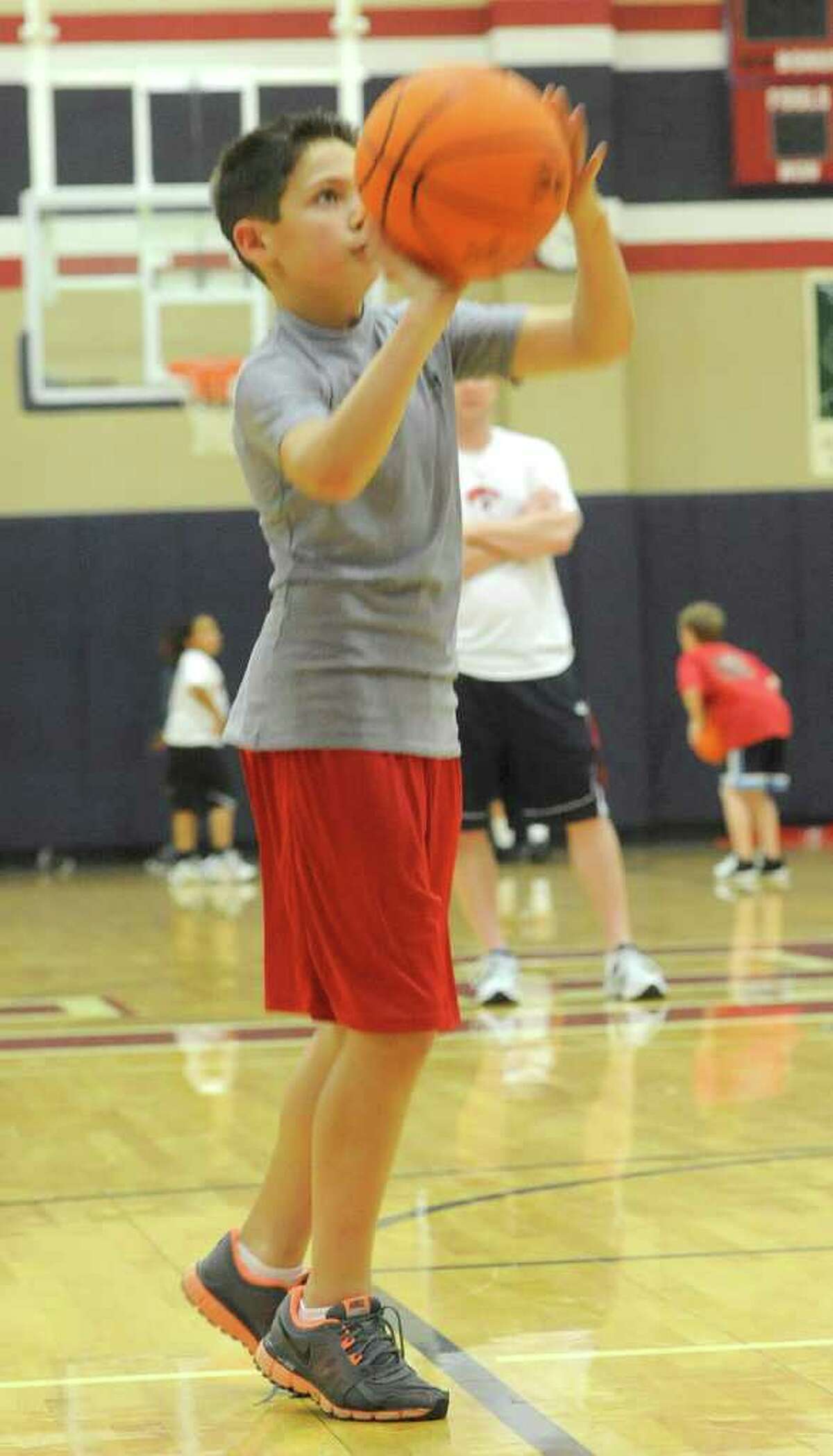 Youth basketball programs can lead to success at high school level