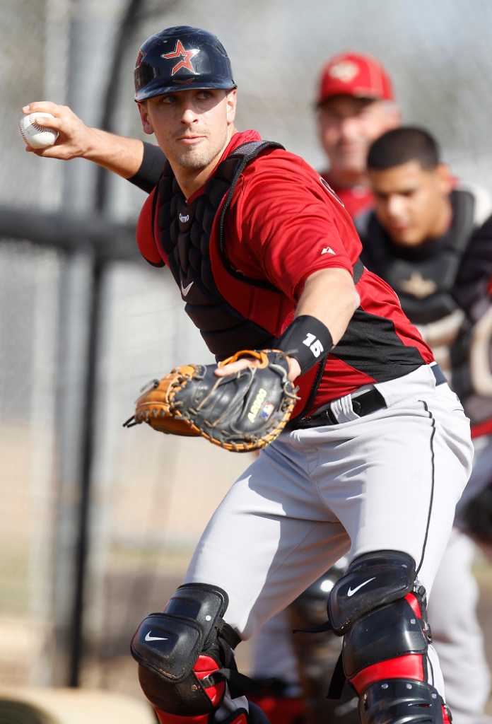 Castro determined to earn job as Astros' starting catcher