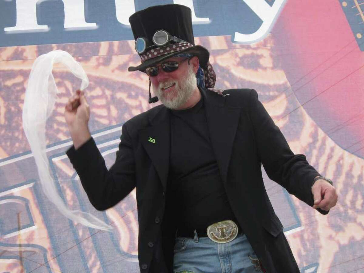 'Rockin' Eco Hero' wow's kids at rodeo