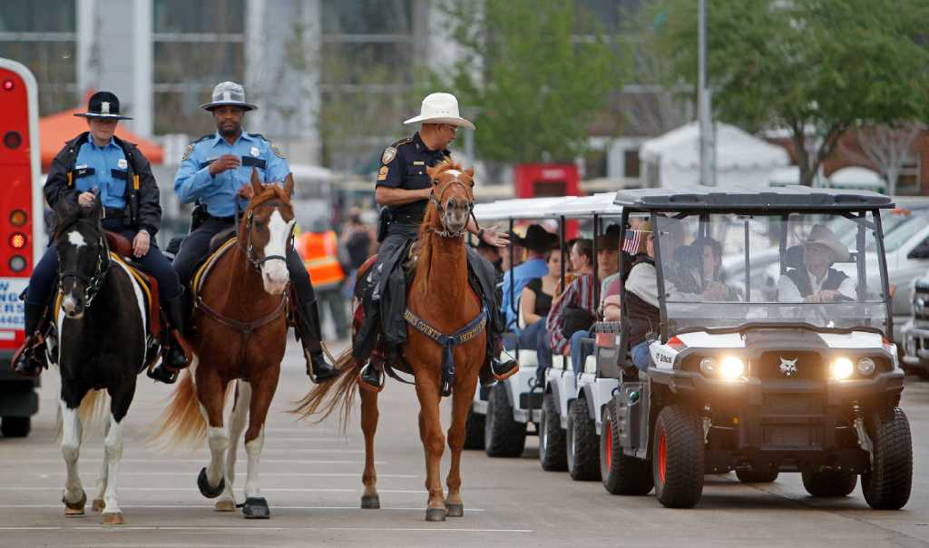 Rodeo security jobs favored by police