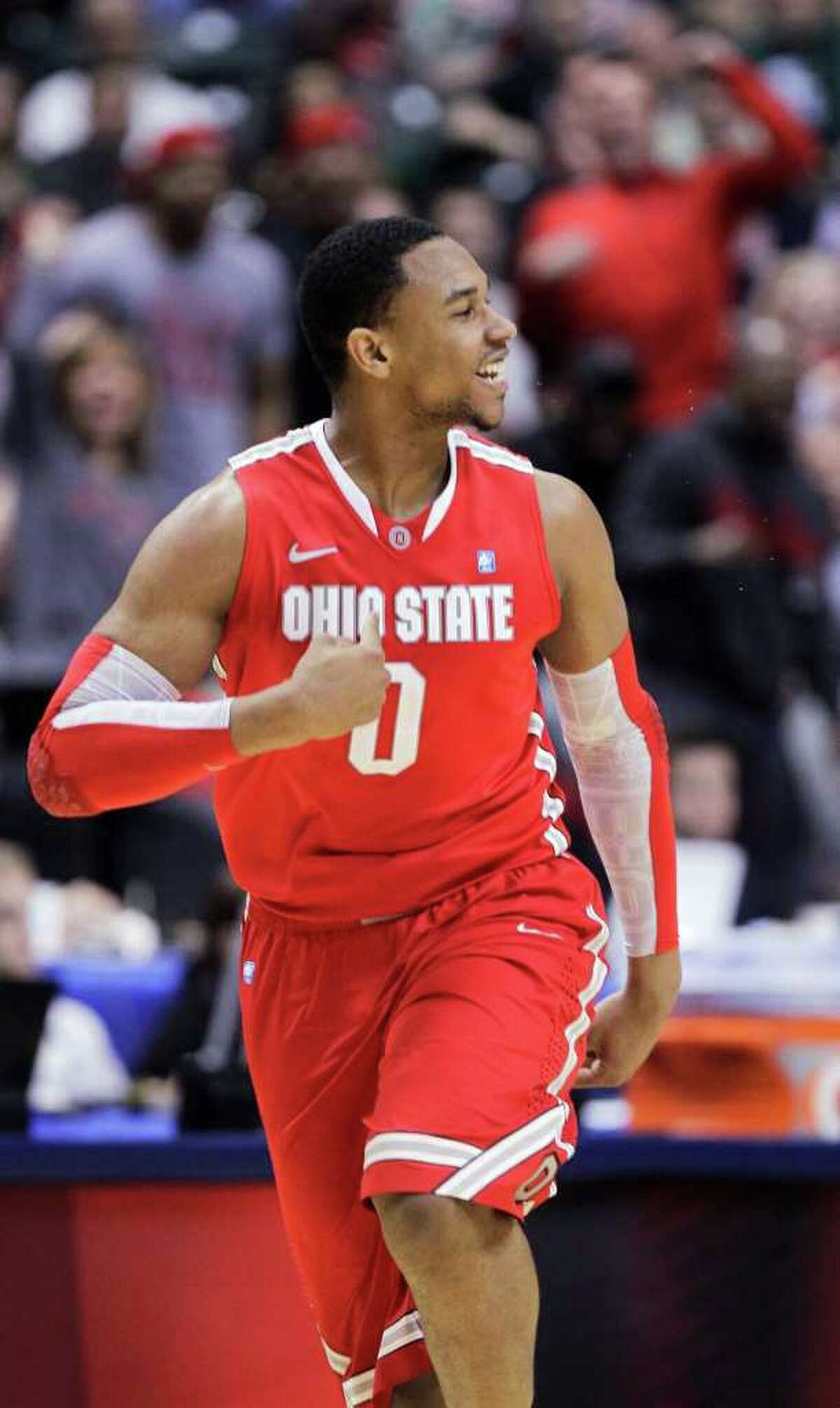 Buckeyes fall to Spartans