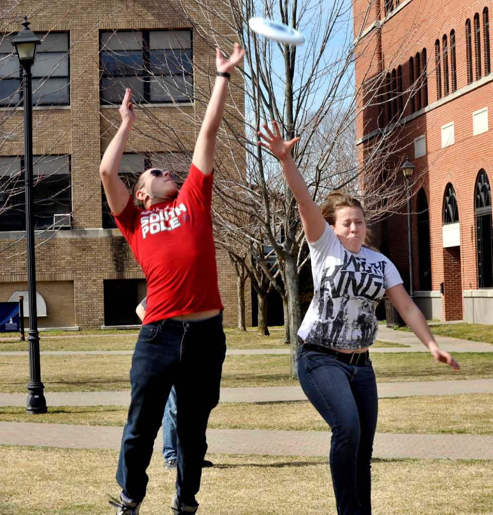 WestConn students glad to see sun