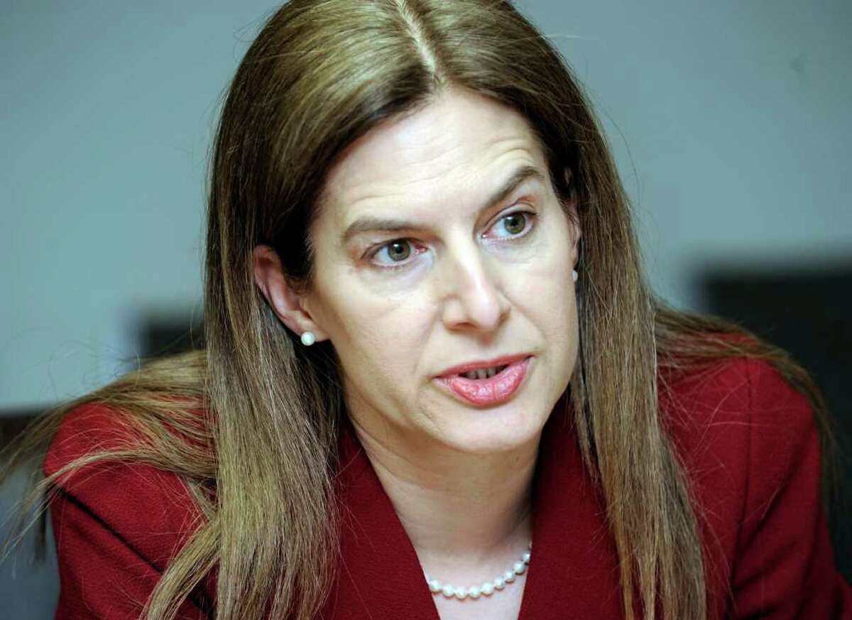 Bysiewicz calls for accountability