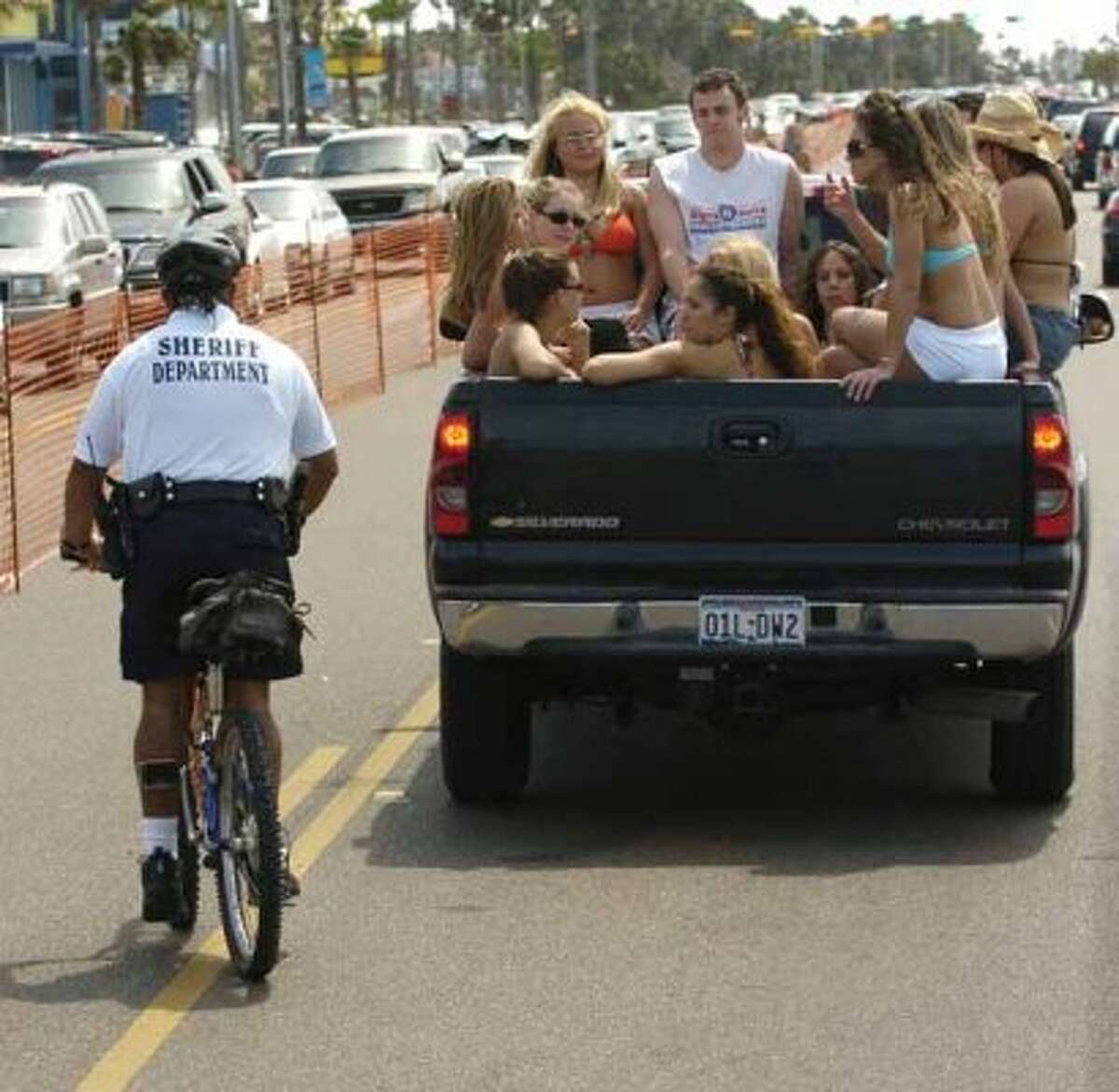 Galveston preparing for big spring break crowds