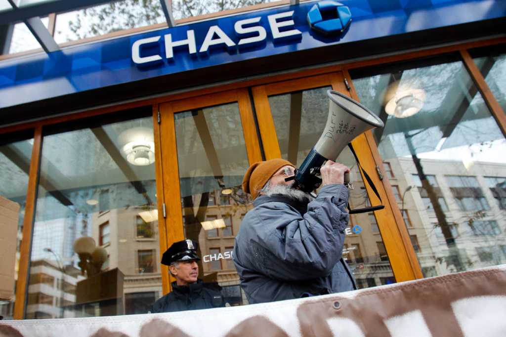 Climate activists disrupt 13 Seattle Chase bank branches