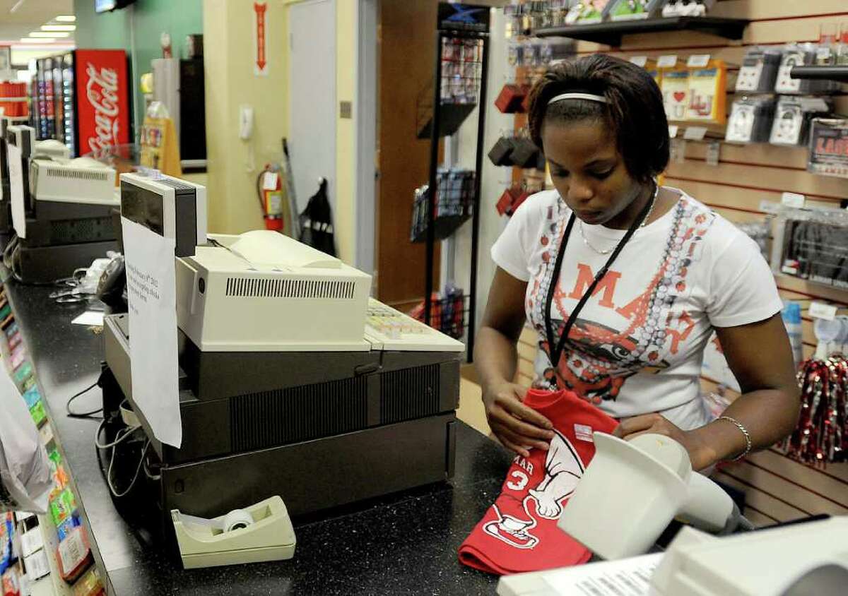 LU fans clamor for Cardinal merchandise