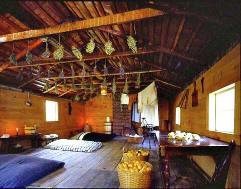 Dwelling in the past: Man sleeps in slave quarters to help preserve ...