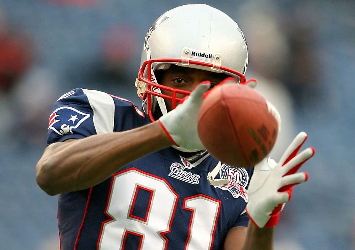 Randy Moss agrees to one-year deal with 49ers