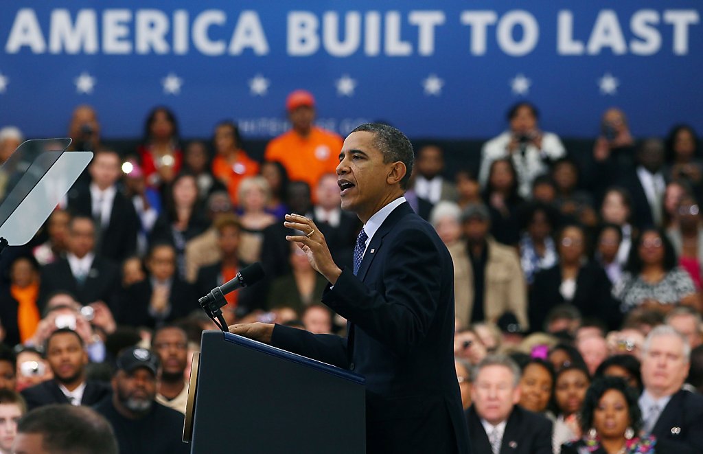Obama touts new job growth numbers in speech