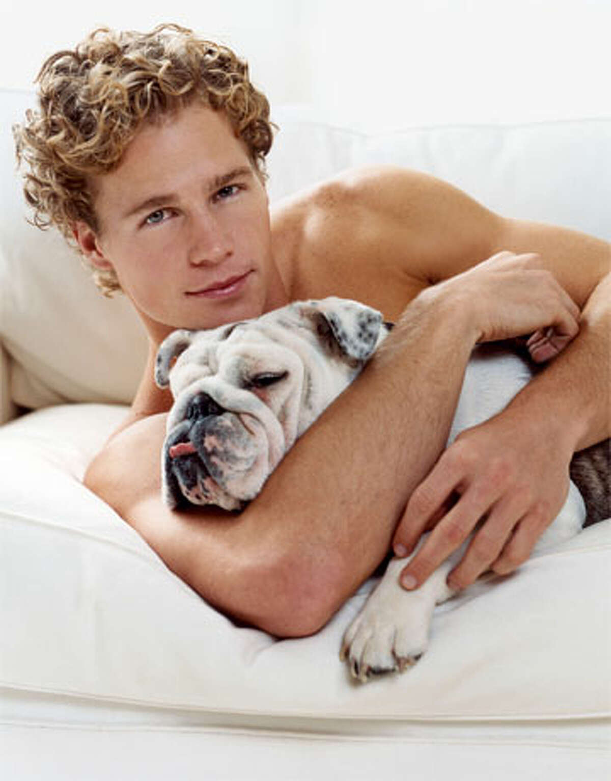 What His Cuddling Body Language Reveals