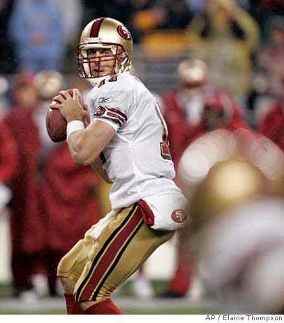 Niners storm Seattle / Smith and Gore lead second win over Seahawks