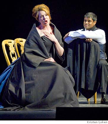 REVIEW / Moore stands out among peers in Adler Fellowship showcase