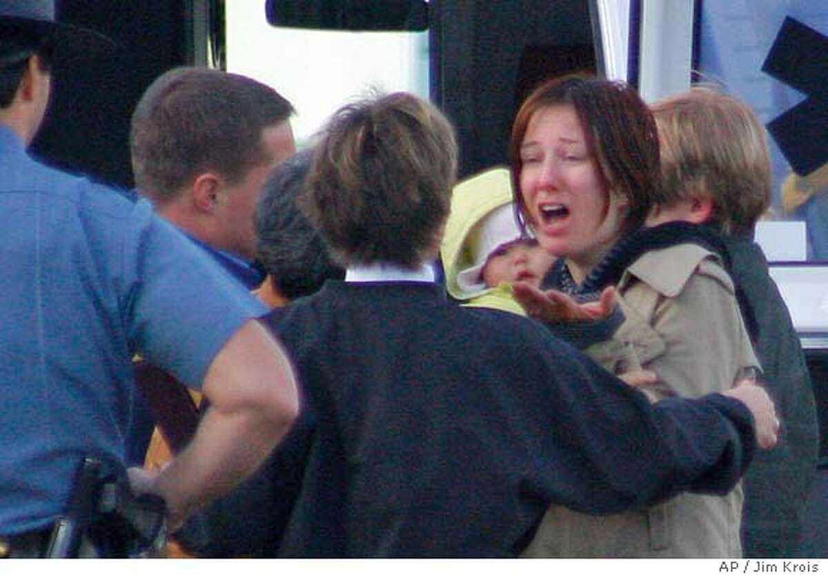 Mom, 2 kids survive -- frantic hunt for dad / S.F. woman, girls survive ...