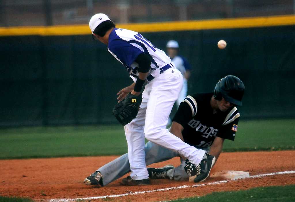 Late home run lifts PN-G baseball over Nederland