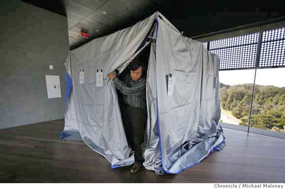 With just a tiny beam of light, Shi Guorui captures panoramic images of ...