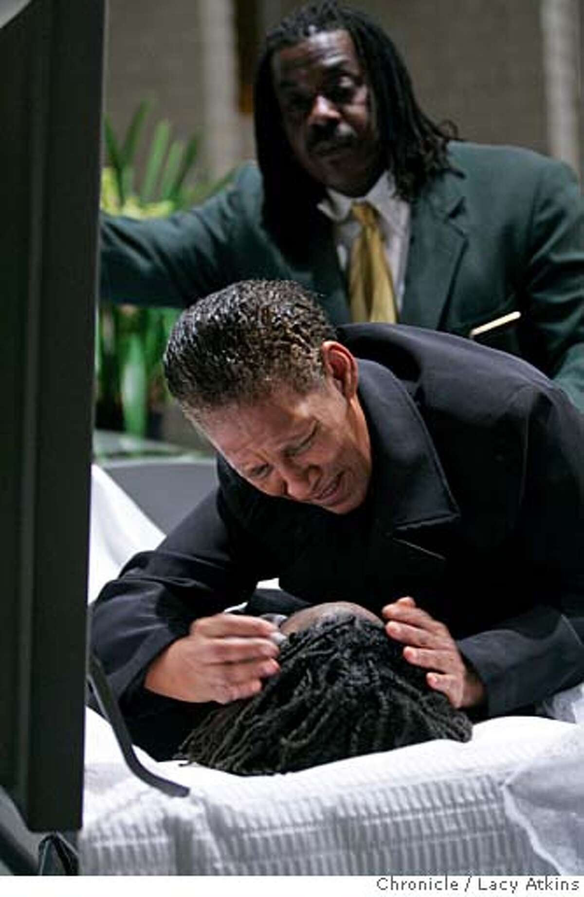 'THEY ALL WONDER IF THEY'RE NEXT' / Oakland funeral director tries to ...