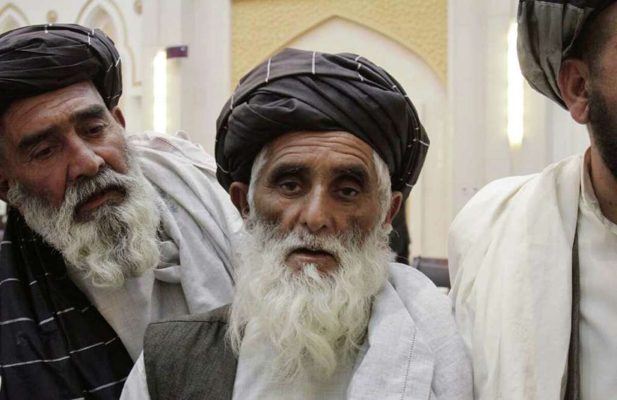 Karzai questions lone gunman