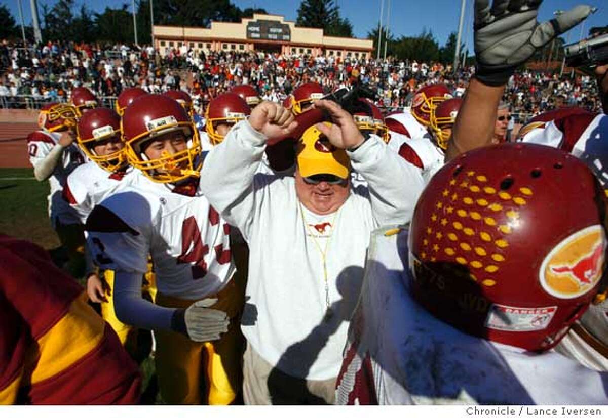 83rd TURKEY DAY GAME / Lincoln makes it two in a row