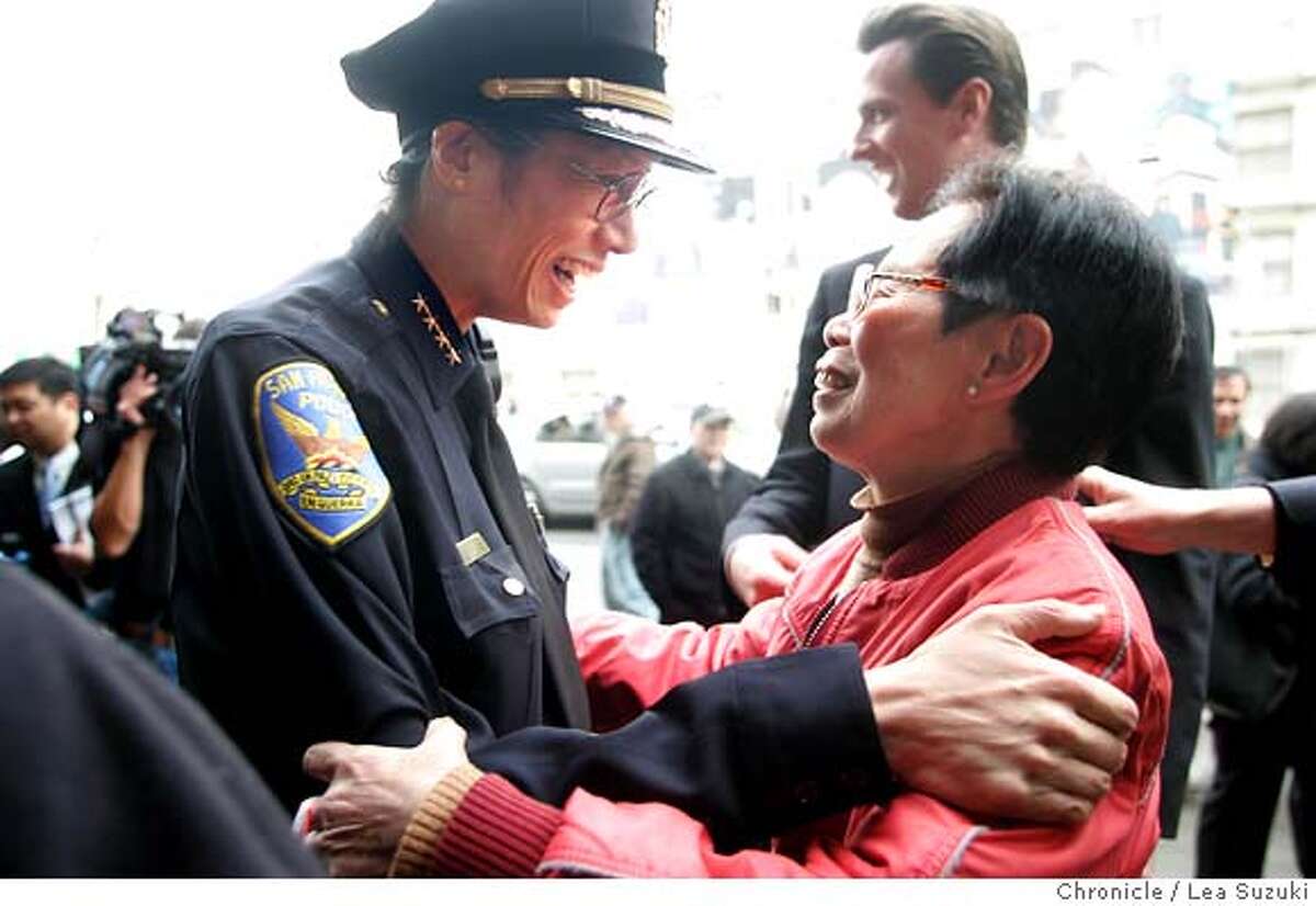 SAN FRANCISCO / Fong walks Chinatown, gets a boost / Mayor goes along ...