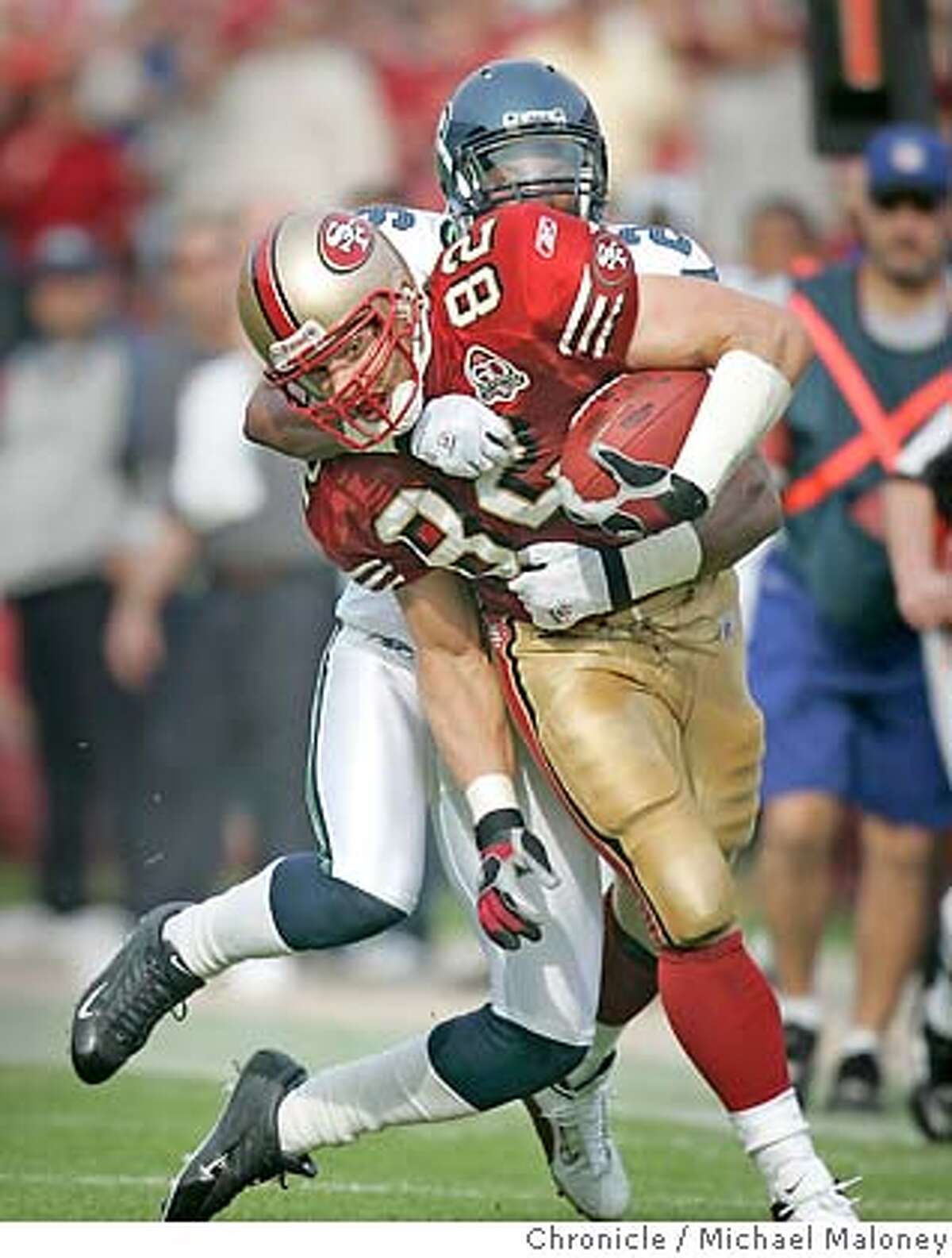 UP AND RUNNING / Niners win third straight game as Gore sets a ...