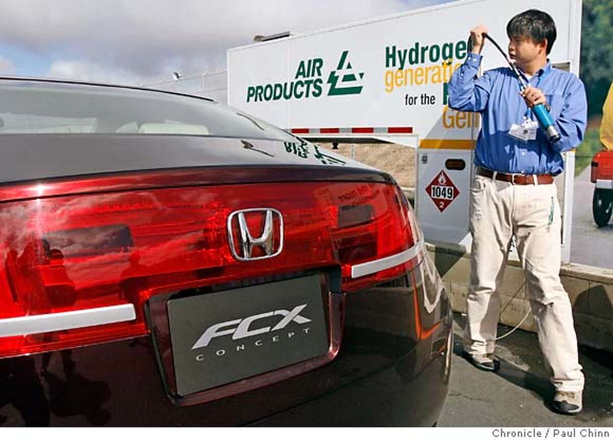 Honda's vision of the future -- a car powered by hydrogen