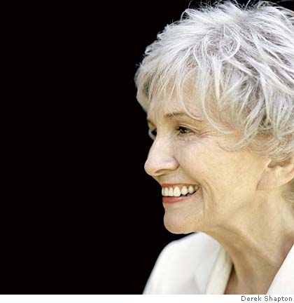 Munro brings out best along with newest