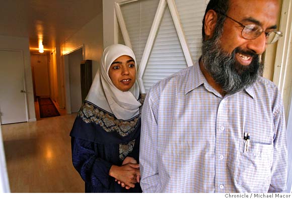 A means to a home / Islamic co-ops create happy homecomings