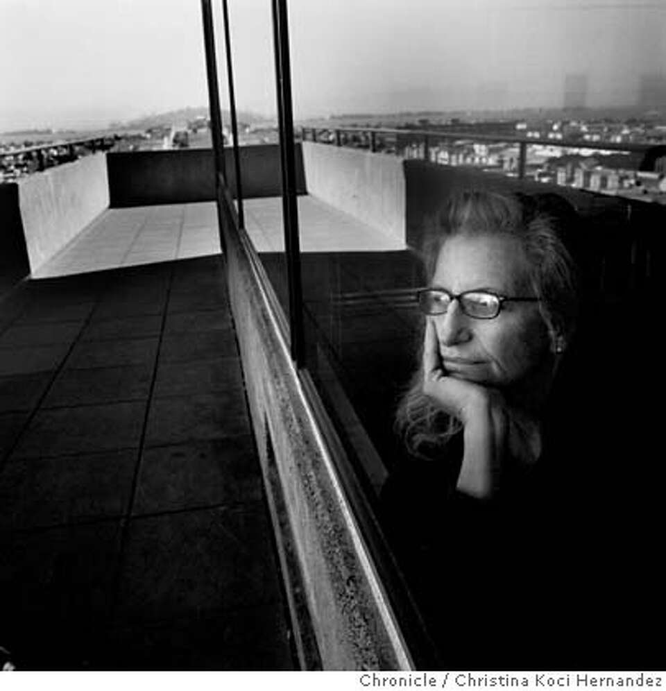 Love, family, celebrity, grief -- Leibovitz puts her life on display in ...